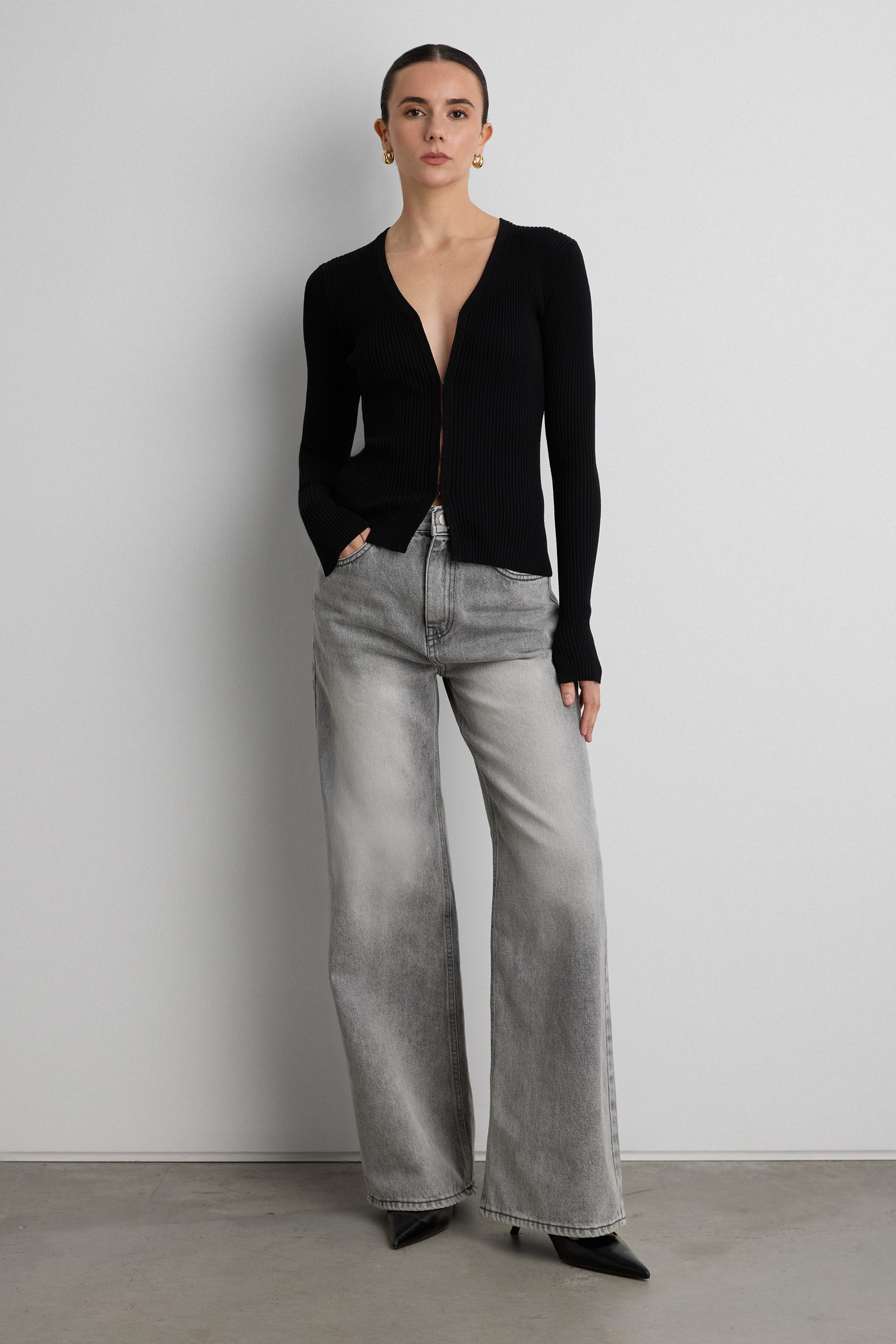 Ribbed Hook and Eye Front Cardigan| OAK + FORT – OAK + FORT USA